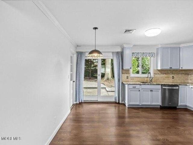 house with 3 bedroom, Beachwood NJ ES105175647
