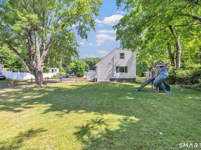 house with 3 bedroom, Beacon Falls CT ES104788135