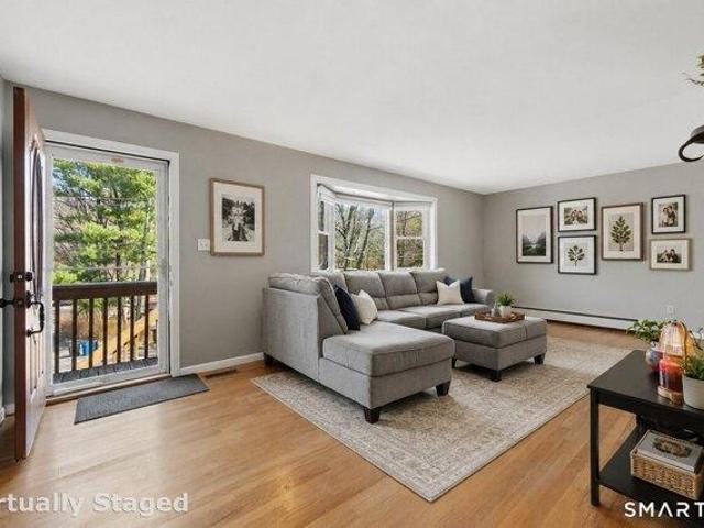 house with 3 bedroom, Beacon Falls CT ES104114873