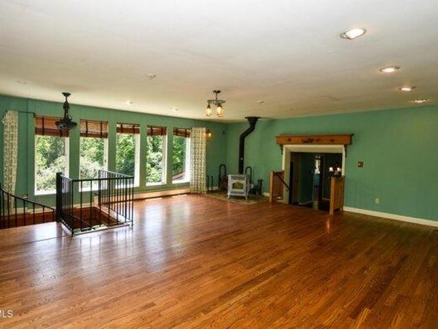 house with 3 bedroom, Becket MA DS103220063