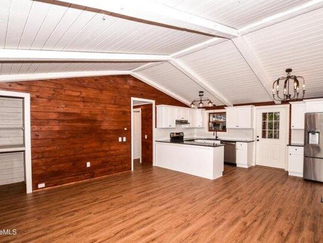 house with 3 bedroom, Becket MA ES103249678