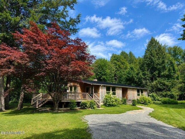 house with 3 bedroom, Becket MA ES105079641