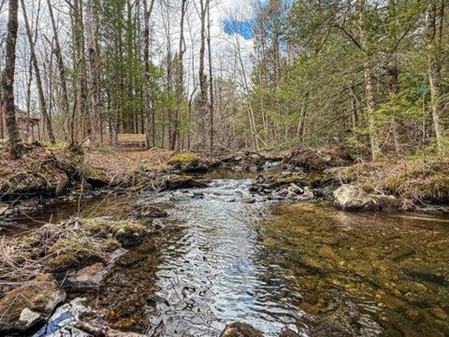 house with 3 bedroom, Becket MA ES105094346