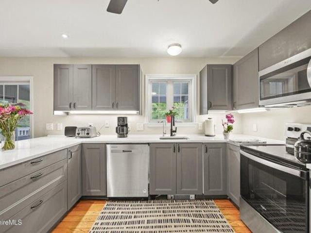 house with 3 bedroom, Becket MA ES105291531