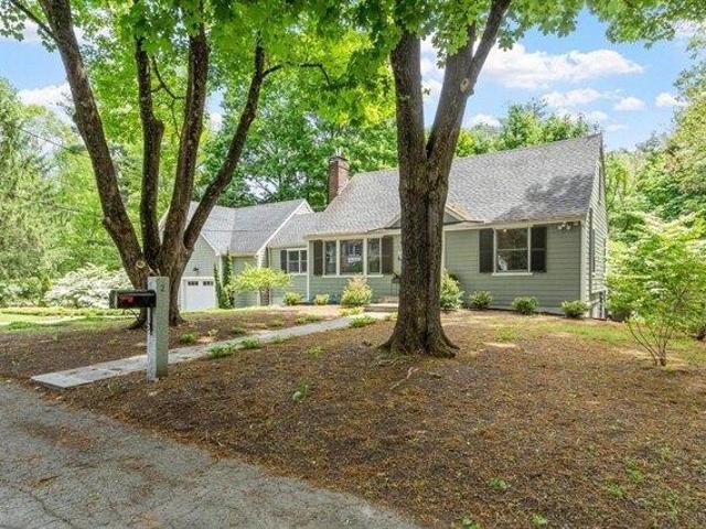 house with 3 bedroom, Bedford MA DS102961587