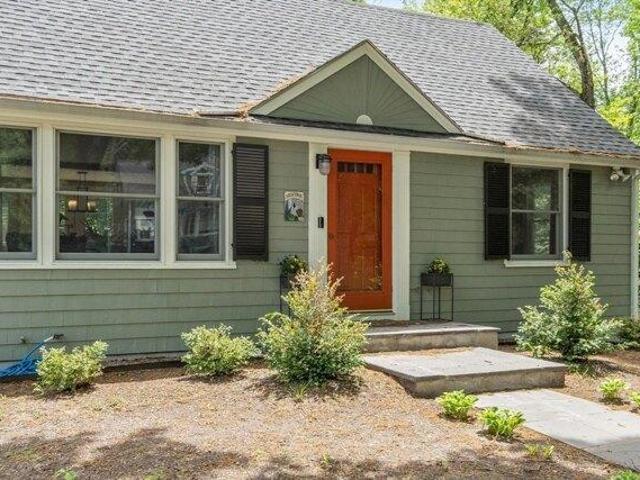 house with 3 bedroom, Bedford MA ES103249681