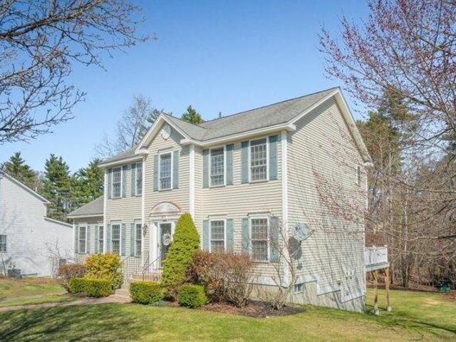 house with 3 bedroom, Bedford NH DS102564307