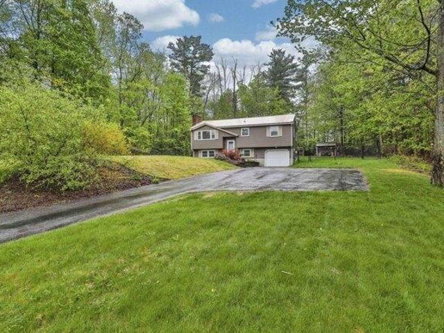 house with 3 bedroom, Bedford NH DS103072871