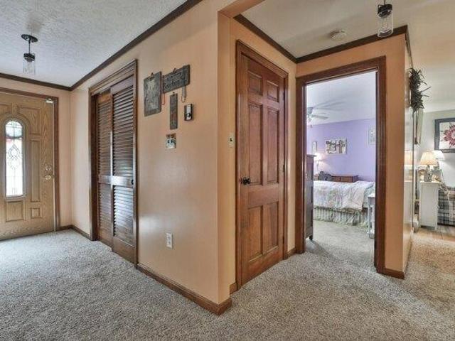 house with 3 bedroom, Bedford NH ES104902092
