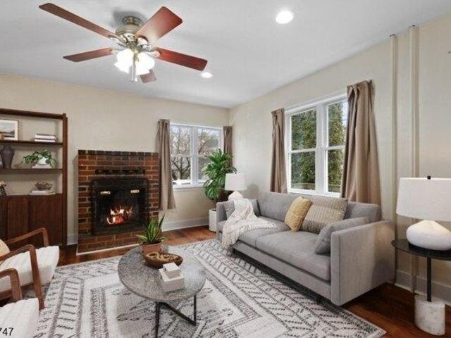 house with 3 bedroom, Belvidere NJ DS102475942