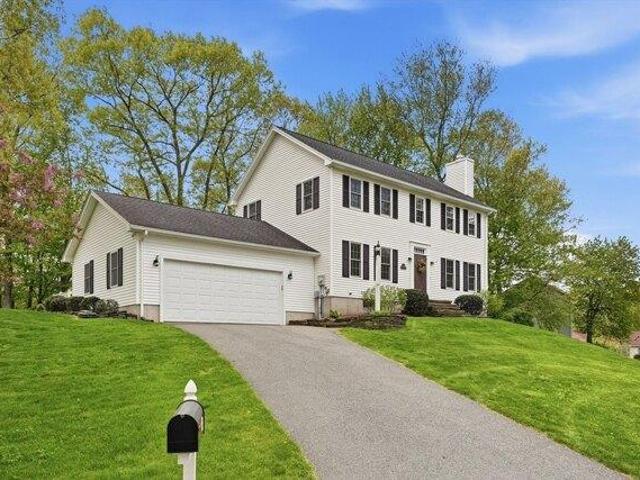 house with 3 bedroom, Belchertown MA DS103099423