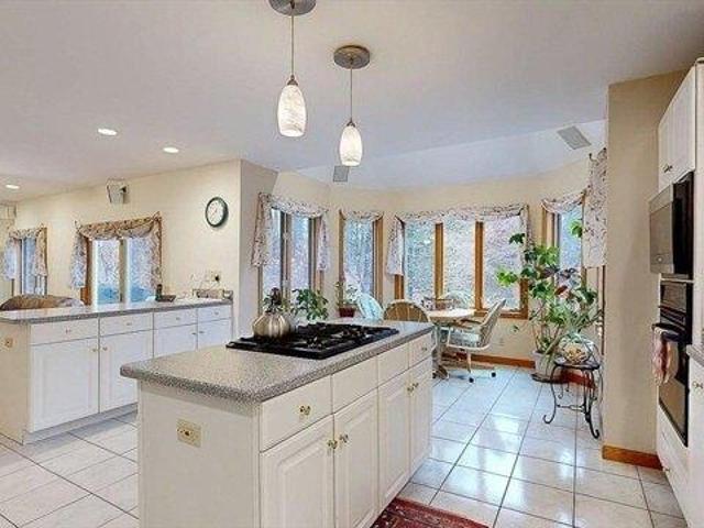 house with 3 bedroom, Belchertown MA ES103126061