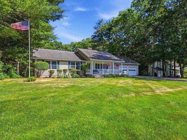 house with 3 bedroom, Belchertown MA ES103808302