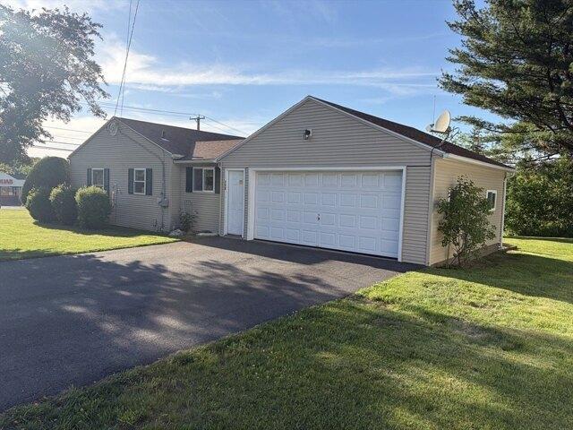 house with 3 bedroom, Belchertown MA ES105013562