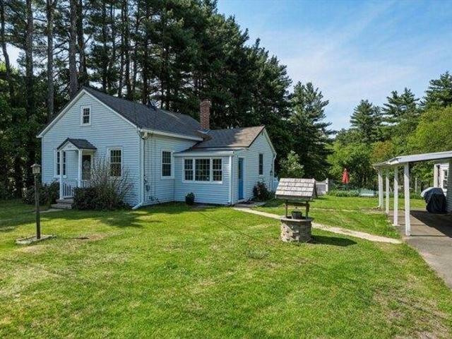 house with 3 bedroom, Belchertown MA ES105158973