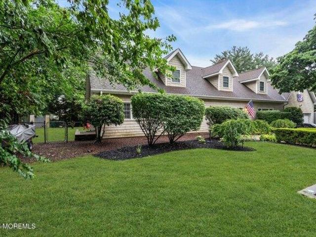 house with 3 bedroom, Belford NJ ES104849991
