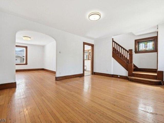 house with 3 bedroom, Belleville NJ DS102583877