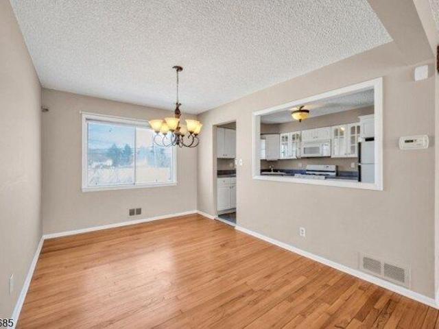 house with 3 bedroom, Belleville NJ DS102824261