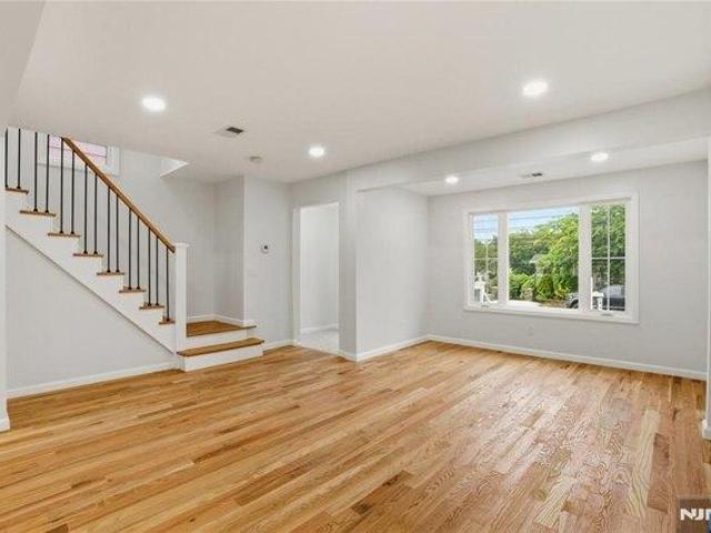 house with 3 bedroom, Belleville NJ ES104235210