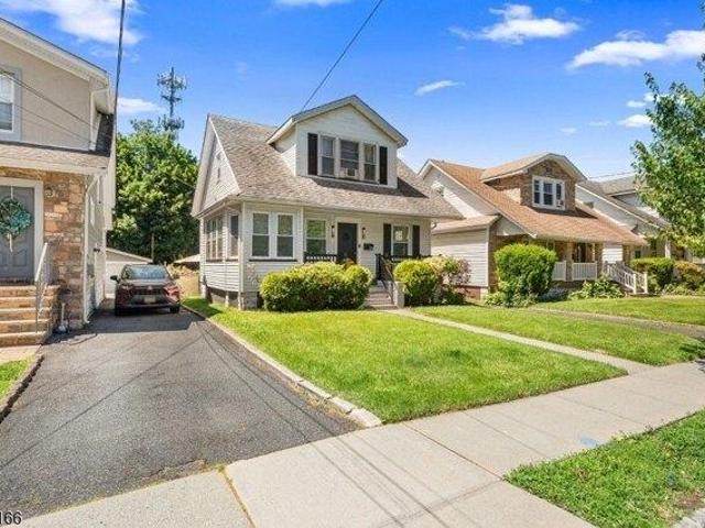 house with 3 bedroom, Belleville NJ ES104263574