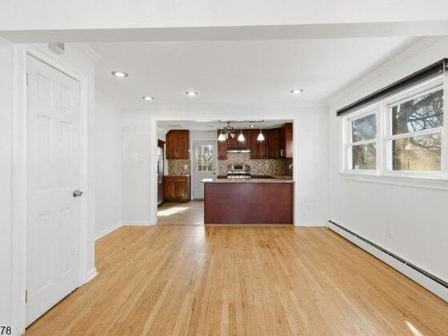 house with 3 bedroom, Belleville NJ ES104481523