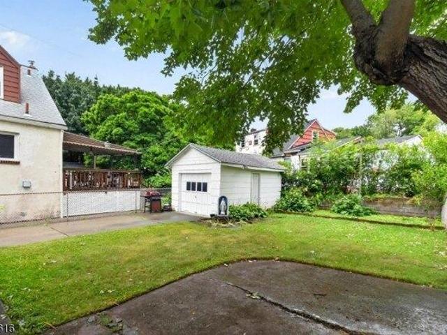 house with 3 bedroom, Belleville NJ ES105191425