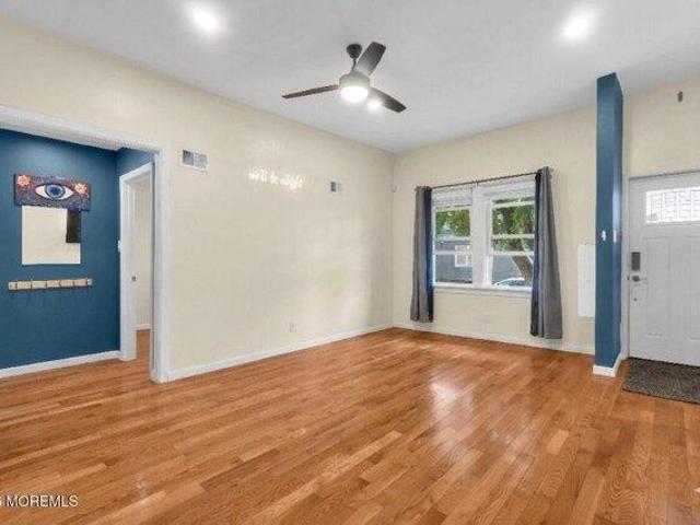 house with 3 bedroom, Belleville NJ ES105207772