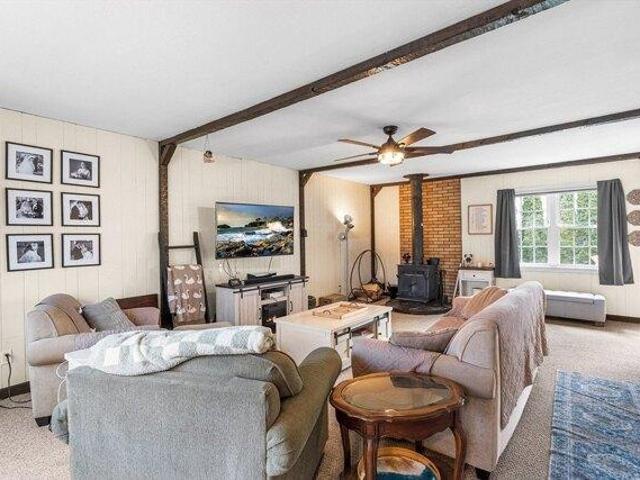 house with 3 bedroom, Bellingham MA DLS101780659
