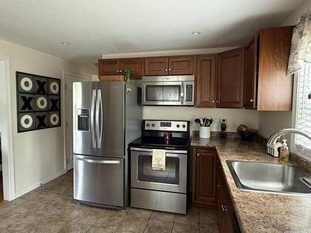 house with 3 bedroom, Bellingham MA DS103852334