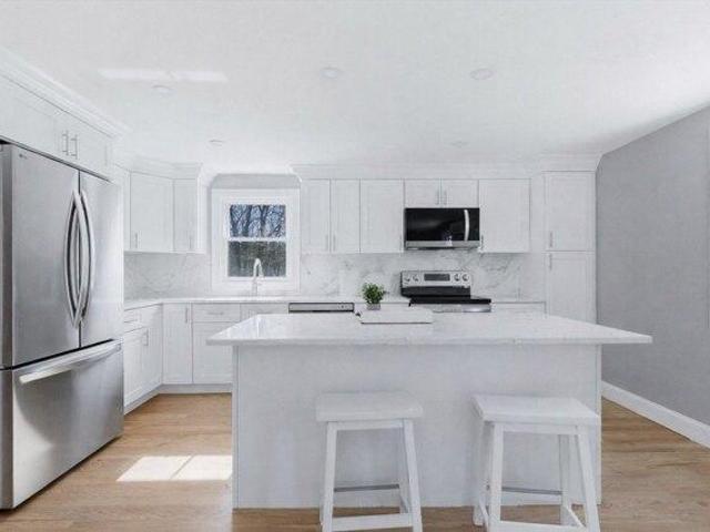 house with 3 bedroom, Bellingham MA ES104008111