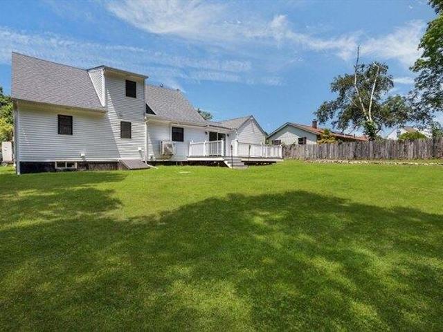house with 3 bedroom, Bellingham MA ES105094754