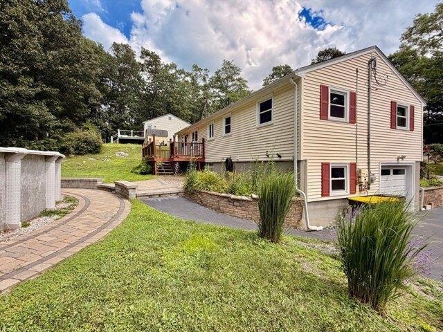 house with 3 bedroom, Bellingham MA ES105096444