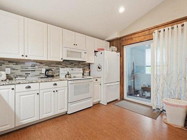 house with 3 bedroom, Bellingham MA ES103438725