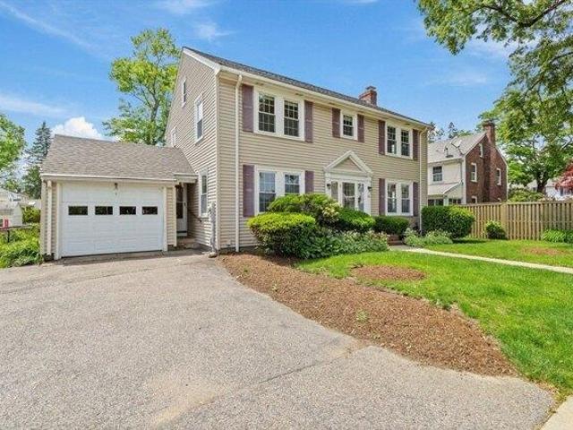 house with 3 bedroom, Belmont MA DS104410672