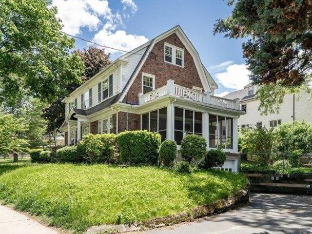 house with 3 bedroom, Belmont MA DS103070566