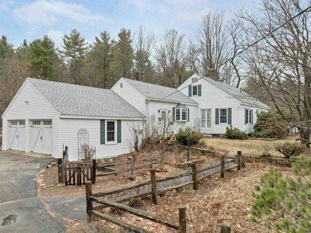 house with 3 bedroom, Belmont NH DLS102061277