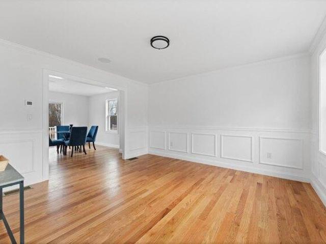 house with 3 bedroom, Belmont NH DS102256429