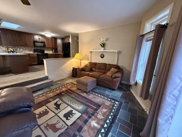 house with 3 bedroom, Belmont NH ES104295749