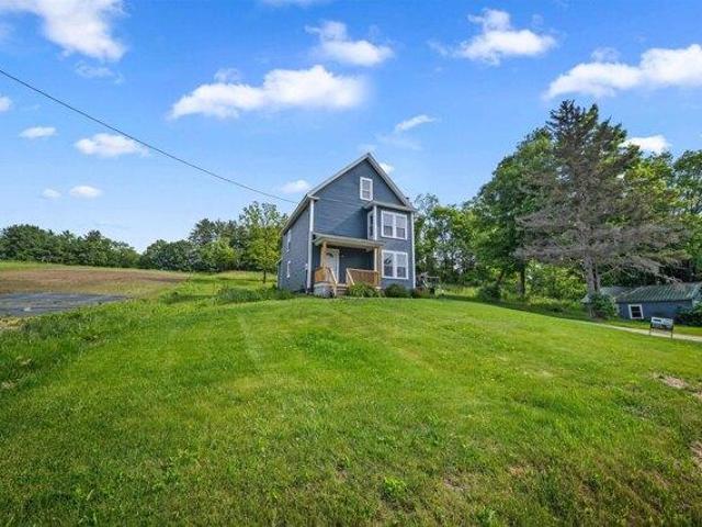 house with 3 bedroom, Belmont NH ES105107034