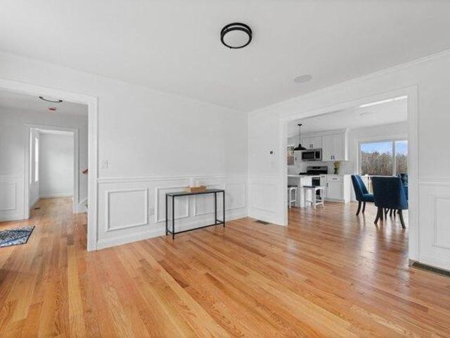 house with 3 bedroom, Belmont NH ES105233221