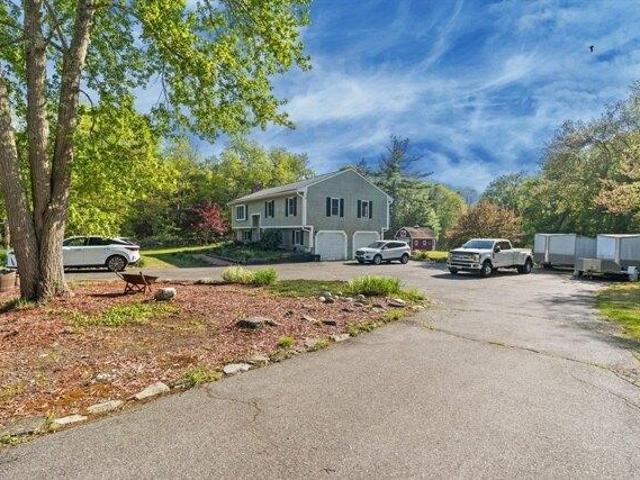 house with 3 bedroom, Berkley MA DS104189553