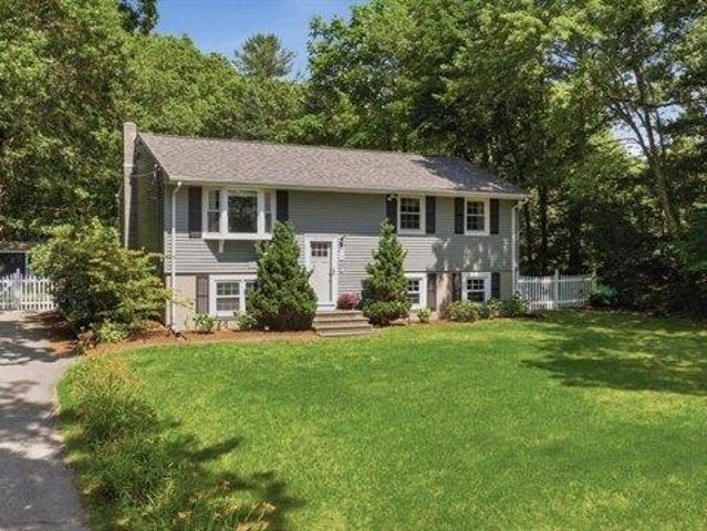 house with 3 bedroom, Berkley MA DS104297869