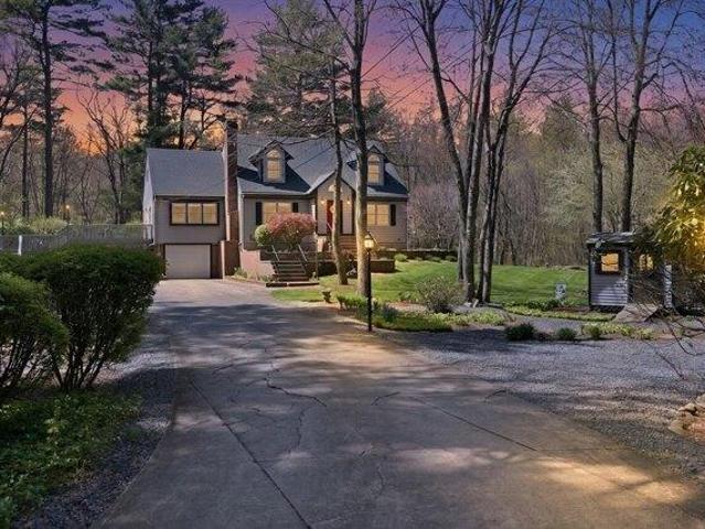 house with 3 bedroom, Berkley MA DS103221307