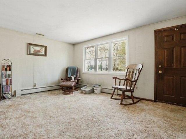 house with 3 bedroom, Berkley MA ES104011728