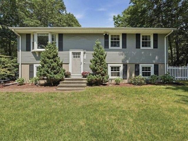 house with 3 bedroom, Berkley MA ES104869388