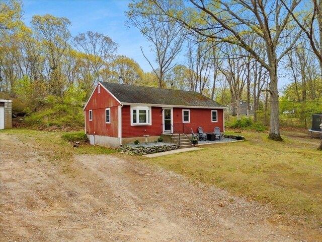 house with 3 bedroom, Berkley MA ES103221203