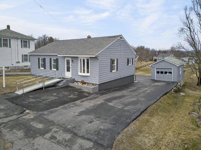 house with 3 bedroom, Berlin NH DS102029483