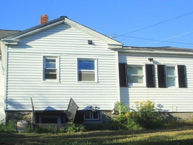 house with 3 bedroom, Berlin NH ES103435457