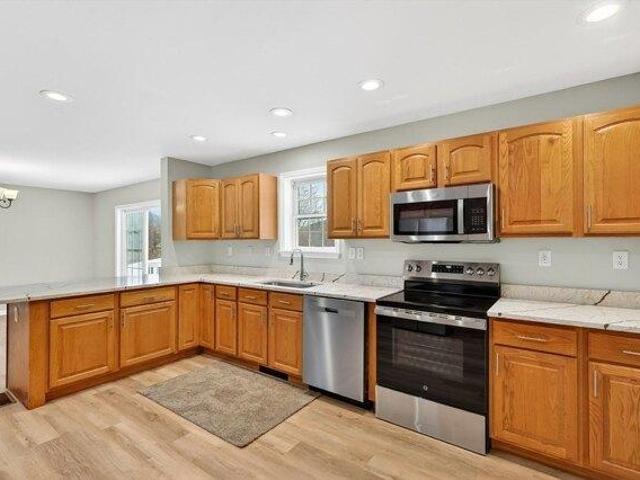 house with 3 bedroom, Bernardston MA DS102373195