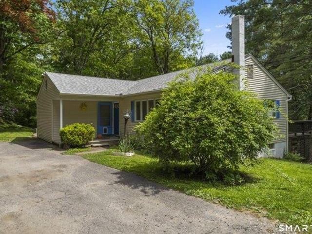 house with 3 bedroom, Bethel CT DLS102824187